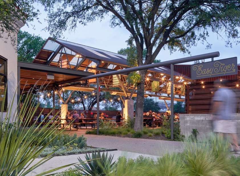 14 Outdoor Restaurants & Bars With Patios in Austin, TX | UrbanMatter