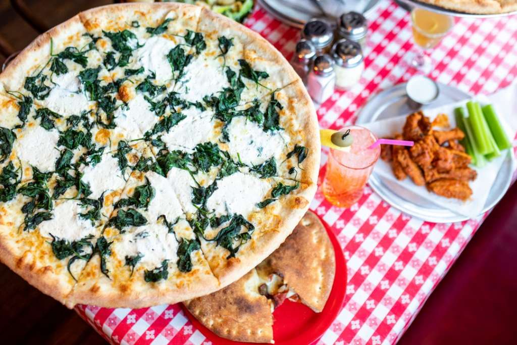 10 Best Pizza Places in Austin: Restaurants With Delicious Thin Crust ...