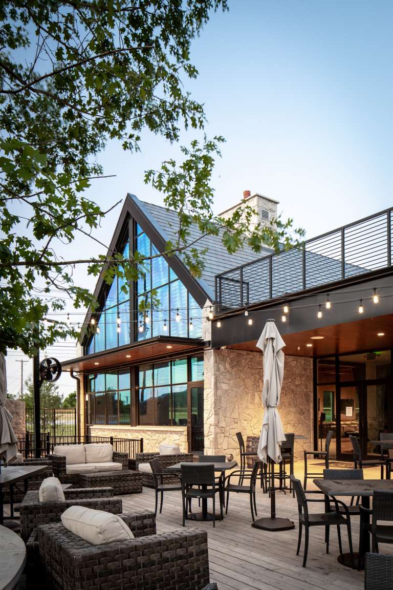 14 Outdoor Restaurants & Bars With Patios in Austin, TX | UrbanMatter