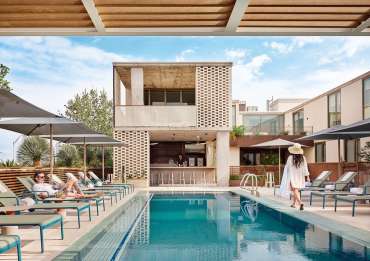 Swim These Austin Hotel Pools With Day Passes | UrbanMatter Austin