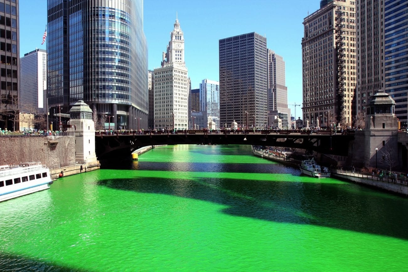 8 Perfect Places to Watch the Chicago River Dyeing | UrbanMatter