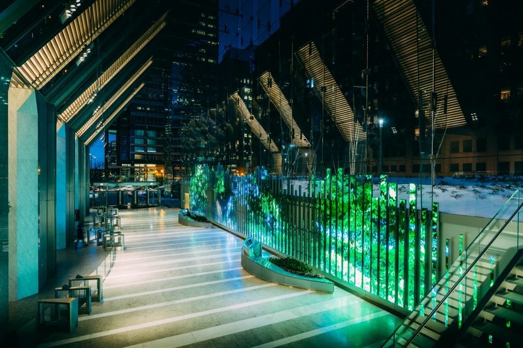 What's On the Inside of 150 North Riverside? | UrbanMatter