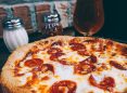 42 of Chicago's Best Pizza Places, Ranked | UrbanMatter