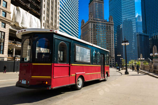 Explore the History of the City With the Best Chicago Tours | UrbanMatter
