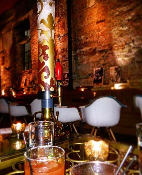 13 Amazing Shareable Cocktails You Can Find in Chicago | UrbanMatter