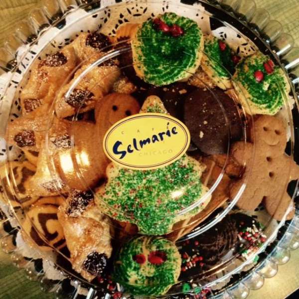 7 Holiday Cookies To Enjoy In Chicago