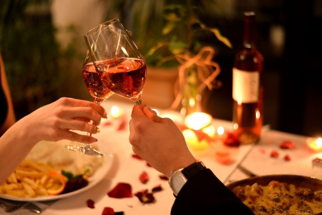 Best Date Ideas According To Zodiac Sign In Chicago best-date-ideas-according-to-zodiac-sign-in-chicago