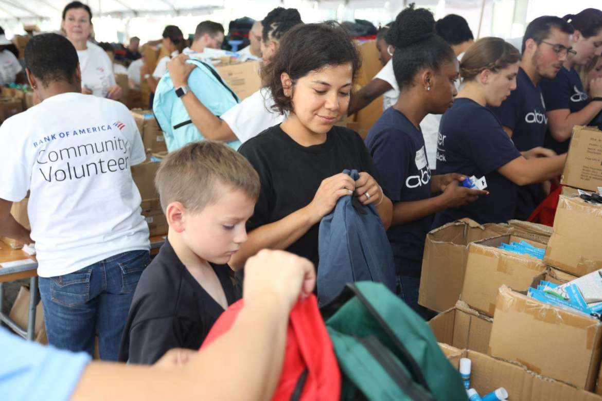 The Top Volunteering Opportunities in Chicago for Kids | UrbanMatter