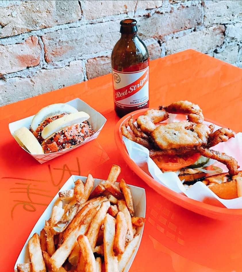 12 Restaurants With the Best French Fries in Chicago | UrbanMatter