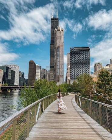 Top 10 Instagram Influencers in Chicago You Should Follow | UrbanMatter