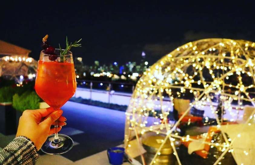 Best Restaurants With Igloo Dining in Chicago this Winter | UrbanMatter