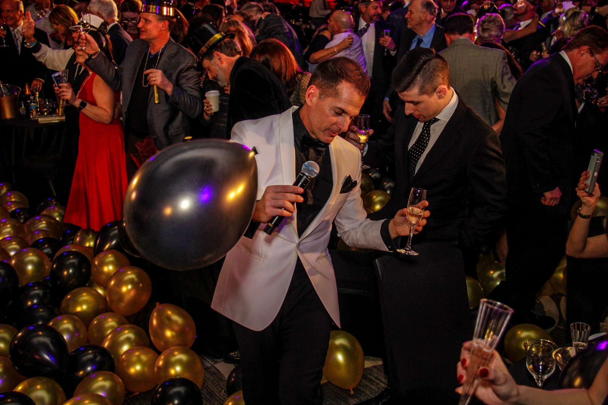 The Ultimate List of NYE Parties in Chicago (2022) | UrbanMatter