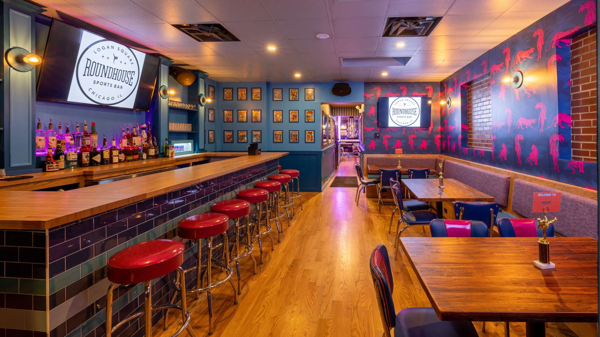 Roundhouse Sports Bar is Now Open in Logan Square | UrbanMatter