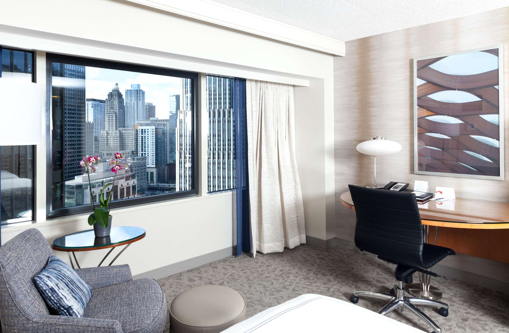 Best Hotels for 4th of July in Chicago this Year | UrbanMatter