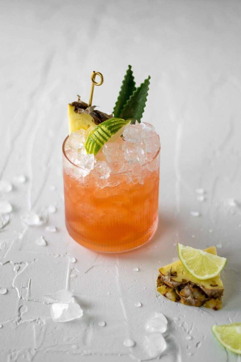 9 Classic Rum Cocktail Recipes to Try This Weekend - UrbanMatter