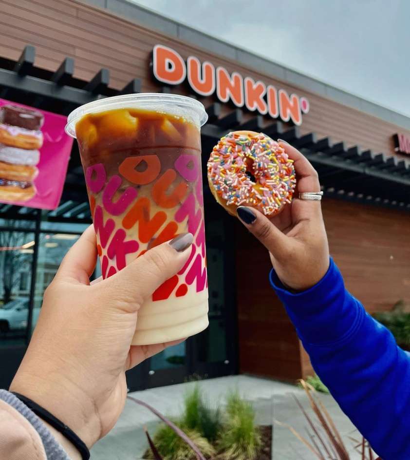 10 Best Hot Coffee At Dunkin Donuts to Order On the Menu