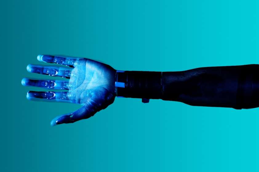 4 most popular types of motors used in robotic arm - UrbanMatter