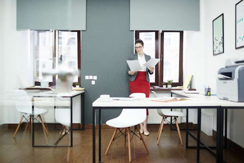 Maximizing Space: Small Office Solutions for Efficient Workspaces ...