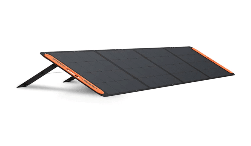 Powering Up with the Sun: How Jackery's Solar Generators and 200W Solar ...