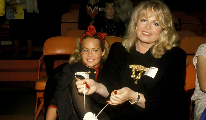 Sally Struthers Youthful Charm and Comedy Genius - UrbanMatter