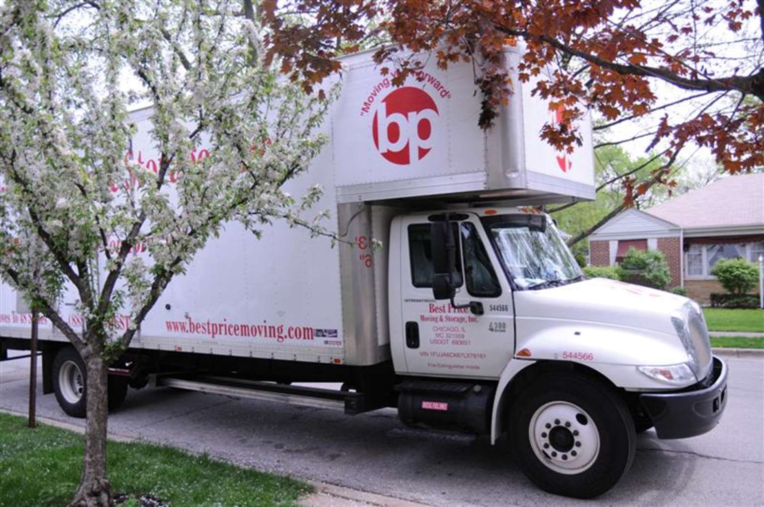 Top 5 Best Chicago Movers Famous for Their Affordable Services ...