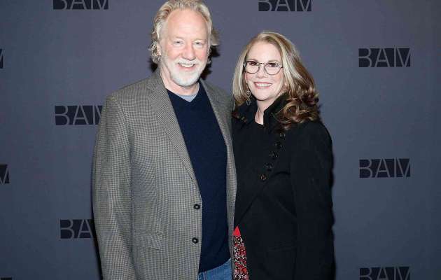 What Does a Left-Facing (LAF) Sectional Mean? - UrbanMatter